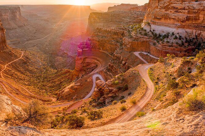 Self Guided Audio Driving Tour of Canyonlands - Who Would Love This Tour?