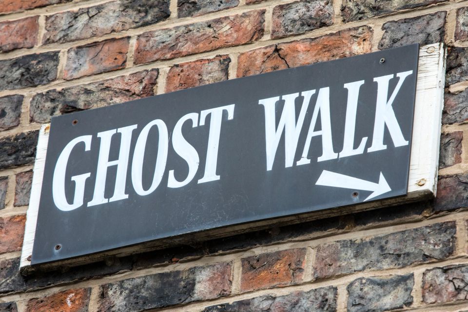 Self Guided Audio Ghost Tour in Savannah in 6 Languages - A Deep Dive into the Savannah Ghost Tour Experience
