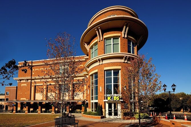 Self-Guided Huntersville Scavenger Hunt: Happy Huntersville - Exploring the Self-Guided Huntersville Scavenger Hunt: Happy Huntersville