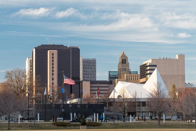 Self-Guided Minnesota Scavenger Hunt: A Minnesota Miracle - Key Points