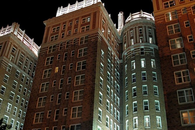 Self-Guided Oklahoma City Scavenger Hunt: Wild Western Art - Who Should Try This Tour?