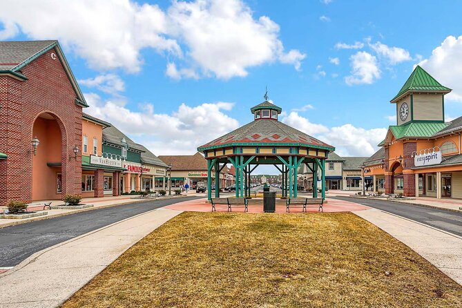 Self-guided Private Shopping Tour to The Outlet at Gettysburg - Exploring The Outlet Shoppes at Gettysburg