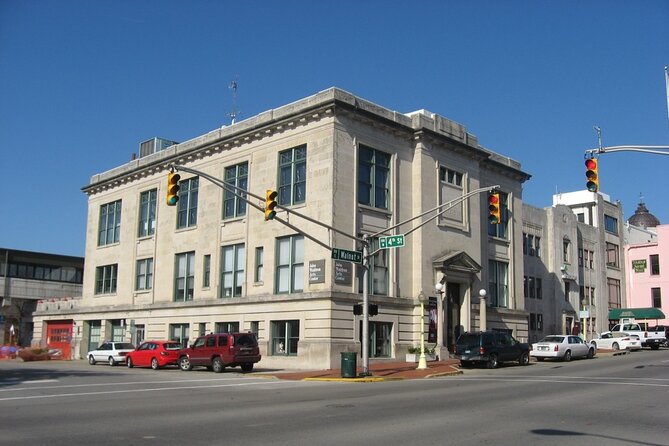 Self-Guided Scavenger Hunt: Bloomington Scenic Southern Indiana - The Value and Who It’s Best For