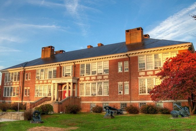 Self-Guided Scavenger Hunt: Centuries of Charlottesville - What to Expect from the Charlottesville Scavenger Hunt