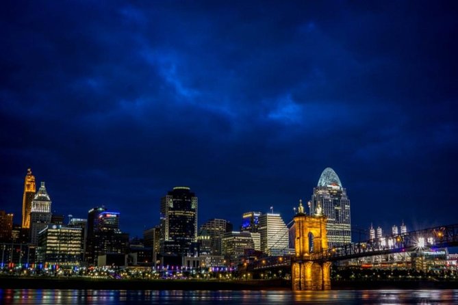 Self-Guided Scavenger Hunt: Cin-sational Cincinnati Bar Crawl - Exploring Cincinnati with a Twist