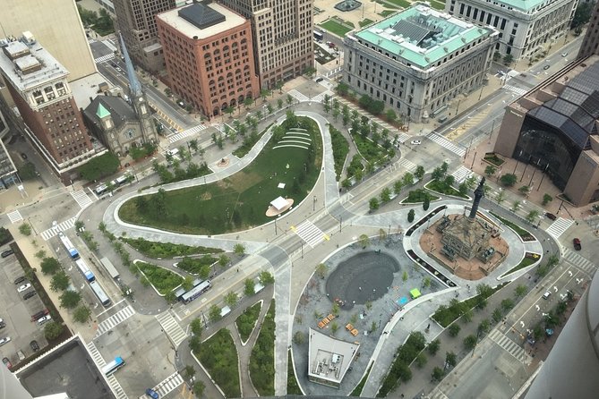 Self-Guided Scavenger Hunt: Cleveland A Ball Round The Mall - The Practical Details