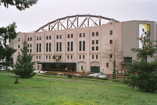 Self-Guided Scavenger Hunt: Eugene Waddle Around Campus - FAQs