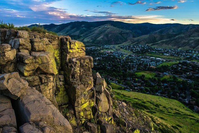 Self-Guided Scavenger Hunt: Goldens Journey from Gold! - Discovering Golden: A Town Steeped in History and Innovation