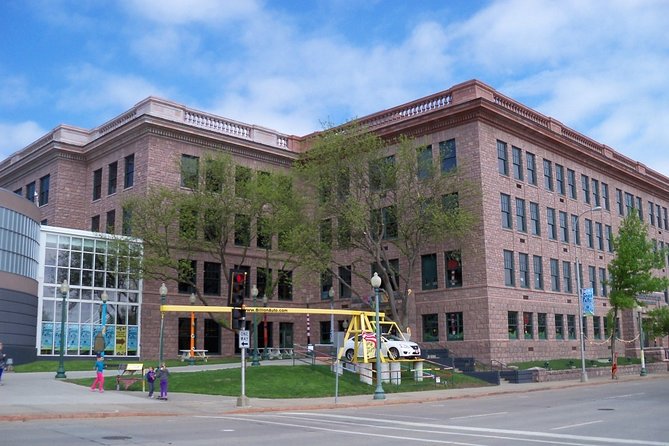 Self-Guided Scavenger Hunt: Rock and Roll Through Sioux Falls - An In-Depth Look at the Sioux Falls Scavenger Hunt