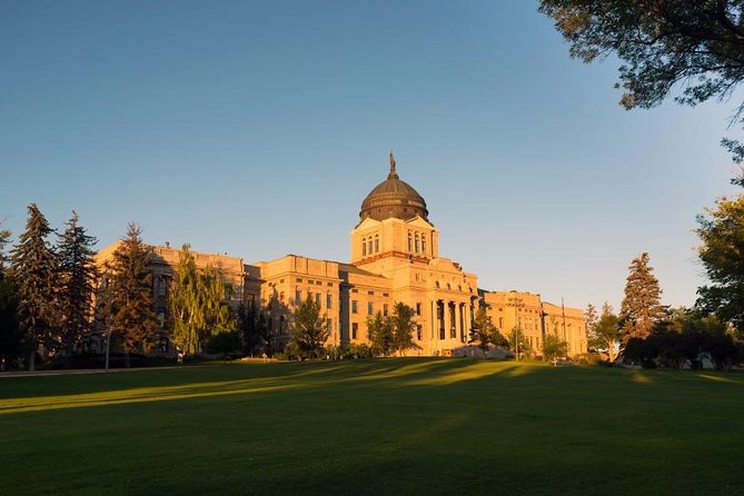 Self-Guided Scavenger Hunt: Royal Sights Of The Queen City! - Key Points
