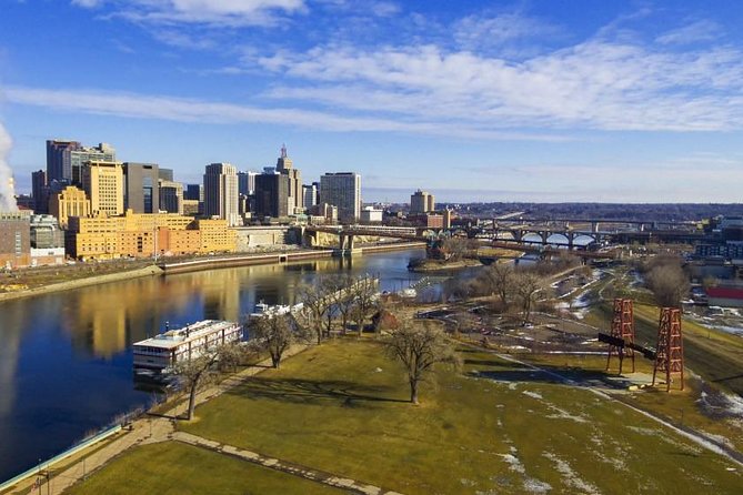 Self Guided Scavenger Hunt: Saint Paul's Soaring Sights! - Exploring Saint Paul Through a Scavenger Hunt