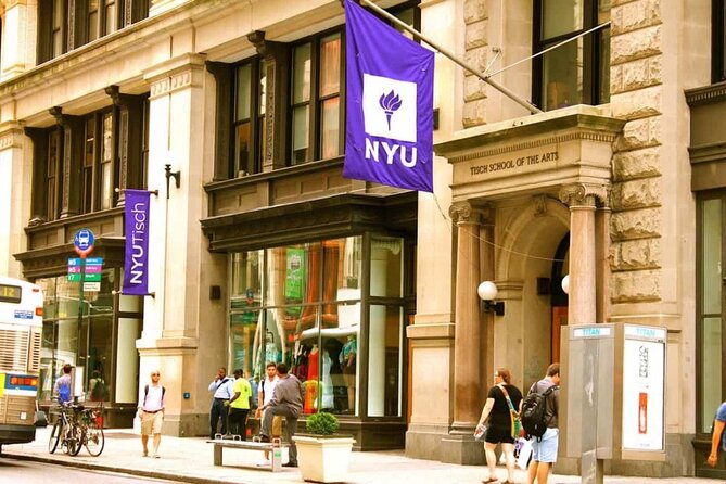 Self-Guided Scavenger Hunt: The Many Lives of Manhattan - What’s Included and What’s Not