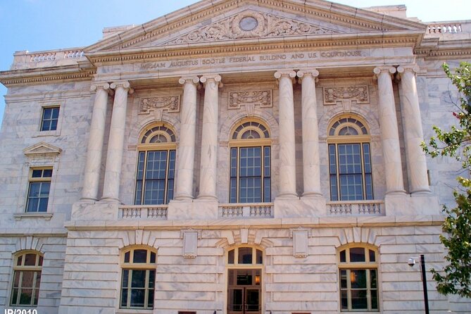 Self-Guided Scavenger Hunt: The Mysteries of Macon - Exploring Macon with a Self-Guided Scavenger Hunt