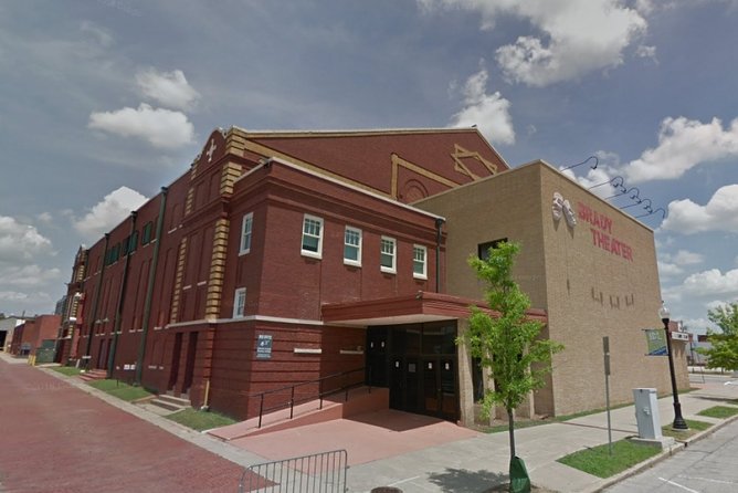 Self Guided Tulsa Scavenger Hunt: Center of the Universe - Who Is This Experience Best Suited For?