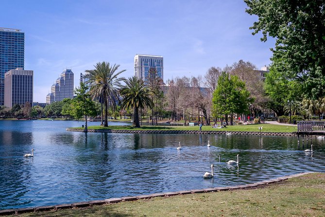 Self-Guided Walking Audio Tour around Lake Eola in Orlando - The Sum Up