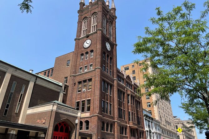 Self Guided Walking Tour of Cincinnati - Self Guided Walking Tour of Cincinnati