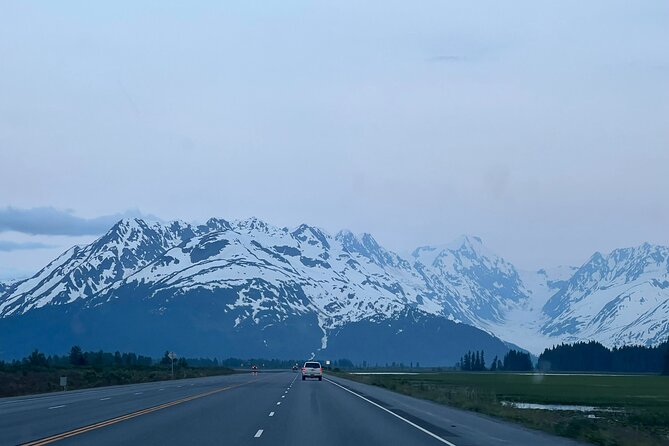 Seward to Anchorage transfer with National Park hike and AWCC - Who Is This Tour Best For?