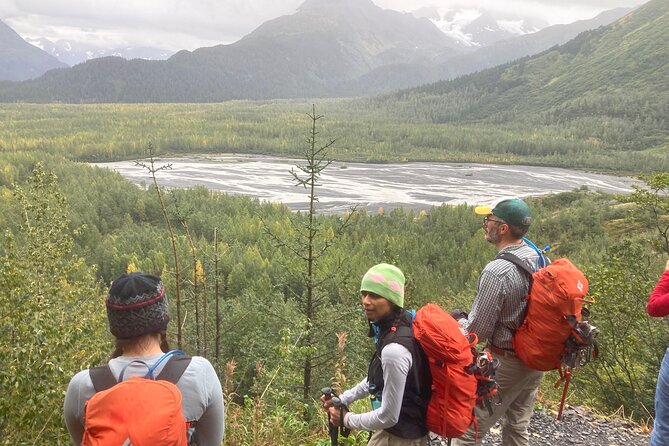 Seward Wilderness Hiking - The Authenticity and Educational Value