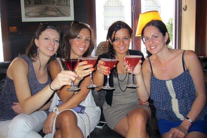Sex and the City Hotspots Bus Tour - Detailed Breakdown of the Itinerary