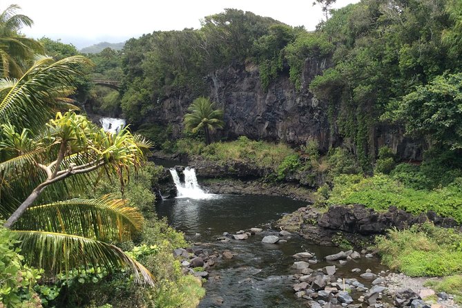 Shaka Guide Maui "Classic" Road to Hana Audio Driving Tour - Technical Aspects and Practical Tips