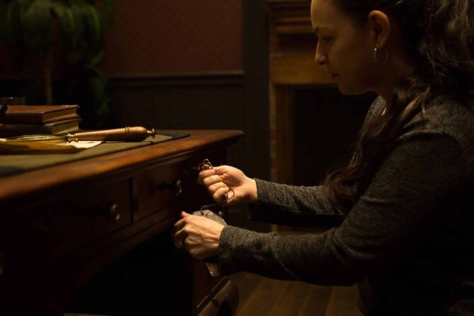 Sherlock Studies 75-Minute Escape Room - What To Expect from the Sherlock Studies Escape Room