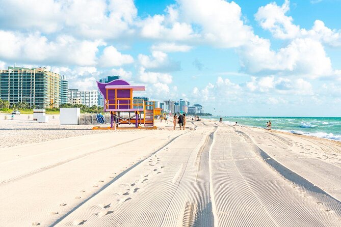 Sightseeing location Boat cruise on Biscayne Bay with Miami stop - Miamis Biscayne Bay Boat Cruise: A Practical, Authentic Look