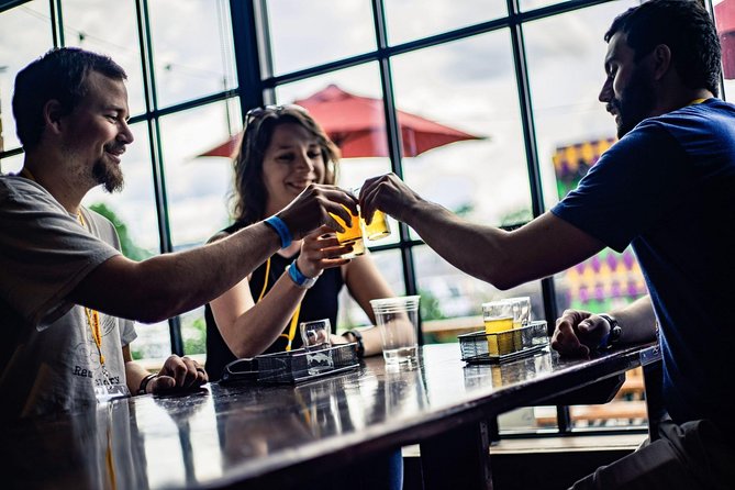 Signature Boston Guided Brewery Tour with snack - An In-Depth Look at the Boston Brew Tour