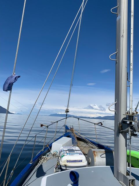 Sitka Boat Tours: whale watching, hot springs, kayaking - Sitka Boat Tours: Whale Watching, Hot Springs, Kayaking