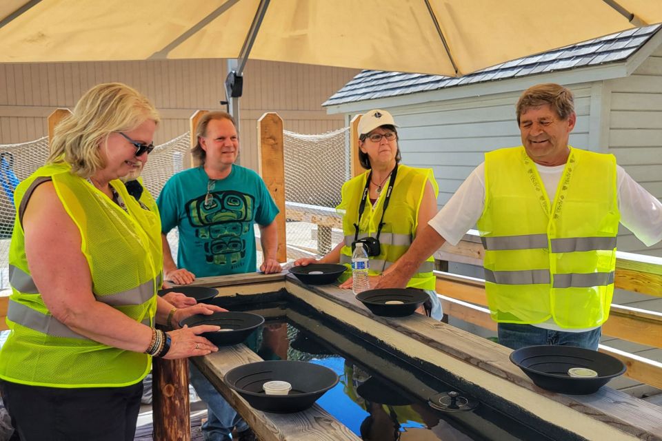 Skagway: City Highlights E-bike Tour with Gold Panning - Exploring Skagway on Two Wheels: What to Expect