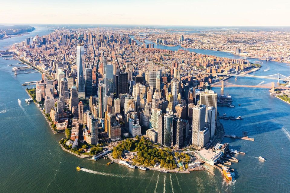 Skip-the-line One World Observatory Tour with Transfers - Interactive Elements: Sky Portal and Live Commentary