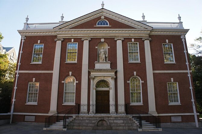 Small-Group Alexander Hamilton Public Walking Tour in Philadelphia - Exploring the Small-Group Alexander Hamilton Public Walking Tour in Philadelphia