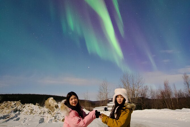 Small Group Aurora Chasing Tour - The Experience of Aurora Viewing