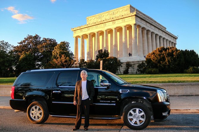 Small Group D.C. Memorial & Changing of the Guard Tour - How the Transport and Guides Elevate the Experience