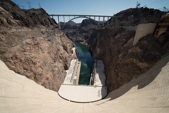 Small Group El Dorado Canyon, 7 Magic Mountains & Hoover Dam Tour - FAQs