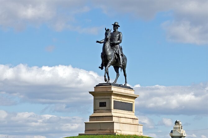 Small Group Gettysburg National Military Park 1-Day Tour from DC - Gettysburg Visitor Center & Museum