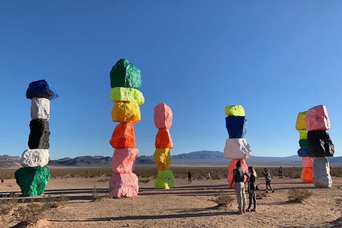Small Group Grand Canyon, Hoover Dam, 7 Magic Mountains Tour - Key Points