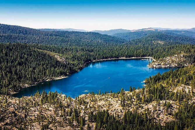 Small Group Hiking Around The Pinecrest Lake Trail - Small Group Hiking Around The Pinecrest Lake Trail