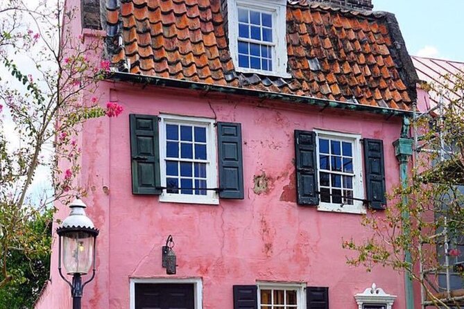 Small Group Historic Charleston walking Tour - The Guide and the Experience