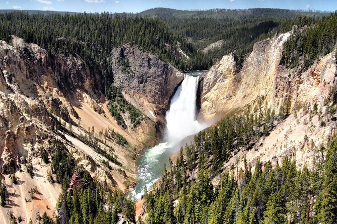Small Group In-Depth Yellowstone&Grand Teton 5-Day w/2NightCabins - Day-by-Day Breakdown