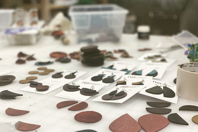 Small-Group Jewelry Making with Wine Tasting in Kansas City - What to Expect from the Experience
