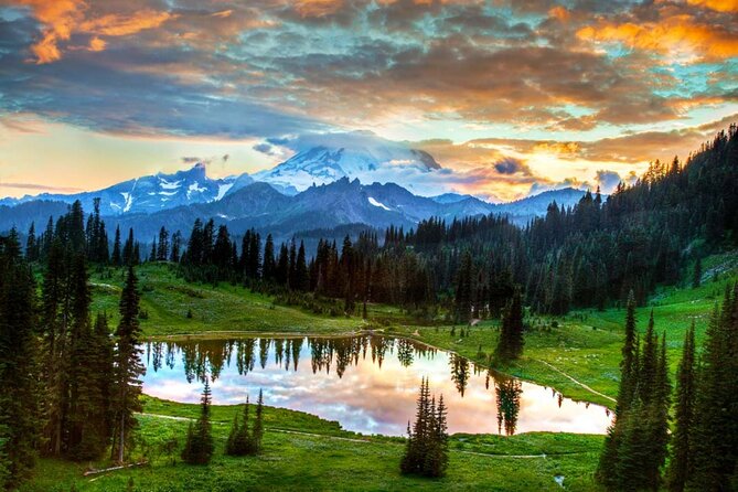Small Group Mt Rainier National Park Day Tour from Seattle 2CanGo - Detailed Breakdown of the Itinerary