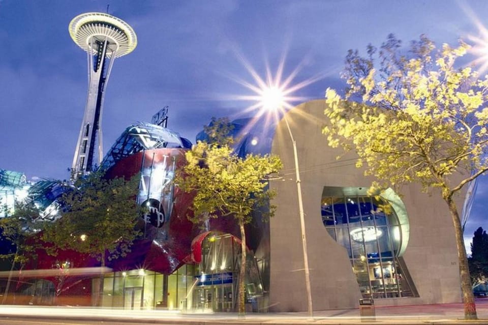 Small Group Seattle Day Tour with Major Attractions,Tea&Deli - What’s Included and What’s Not