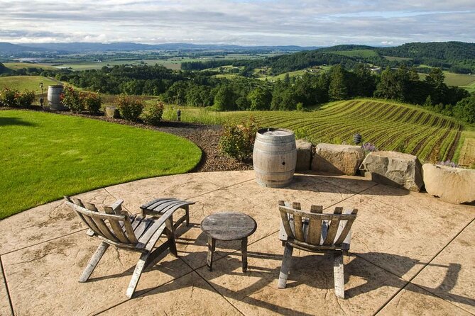 Small Group: Willamette Valley Wine Tour From Portland (Tasting Fees Included) - Why This Tour Works