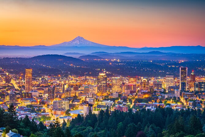 Smartphone-Guided Walking Tour of Downtown Portland - Key Points