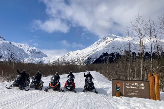 Snowmobile and Snowshoe Dual Adventure in Kenai Fjords NP - What Makes This Tour Stand Out?