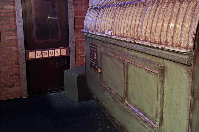 Society Zero Pawn Shop Escape Room at Extreme Escape San Antonio - Practical Details & Tips