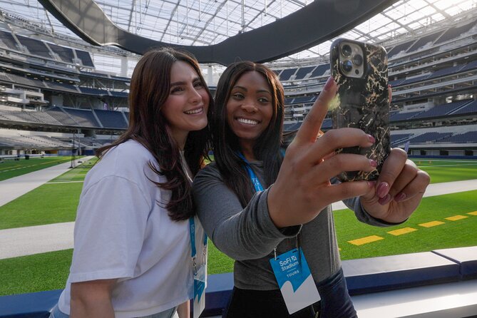 SoFi Stadium Tour in Los Angeles - What Do the Reviews Say?