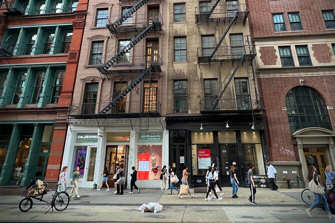 SoHo from Hells Hundred Acres to NYCs Cradle of Art: A Self-Guided Audio Tour - Who Will Love This Tour?