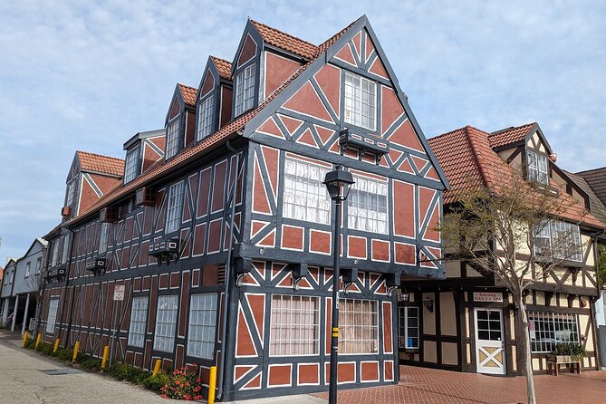 Solvang Scavenger Hunt Walking Tour and Game - Who Should Consider This Experience?