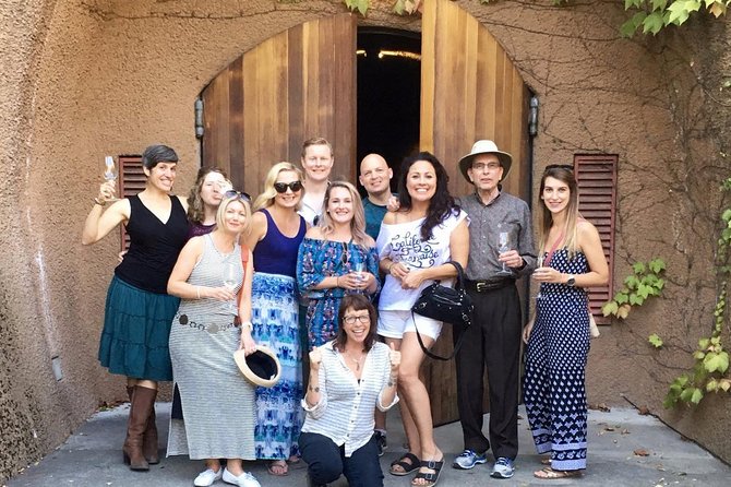 Sonoma Valley Small Group Winery Tour - An Inside Look at the Sonoma Valley Small Group Winery Tour